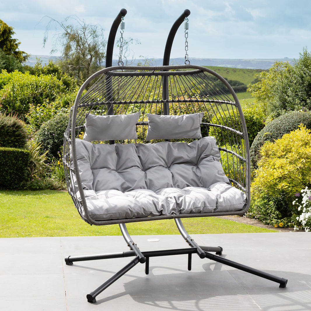 Outdoor Garden Egg Chairs | Comfy Egg